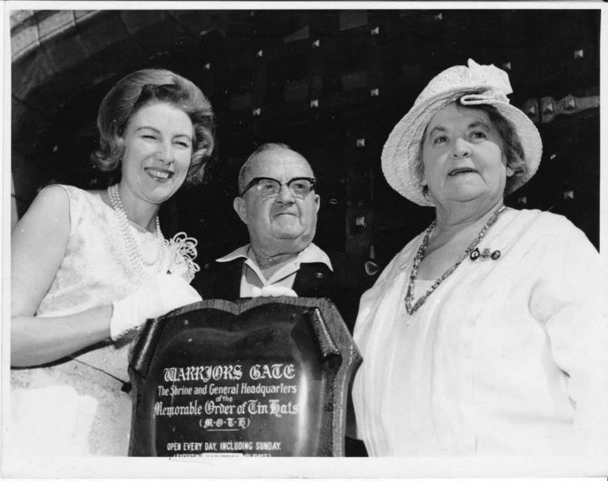 The Forces Sweetheart & The Lady in White, two iconic women of WW2 ...